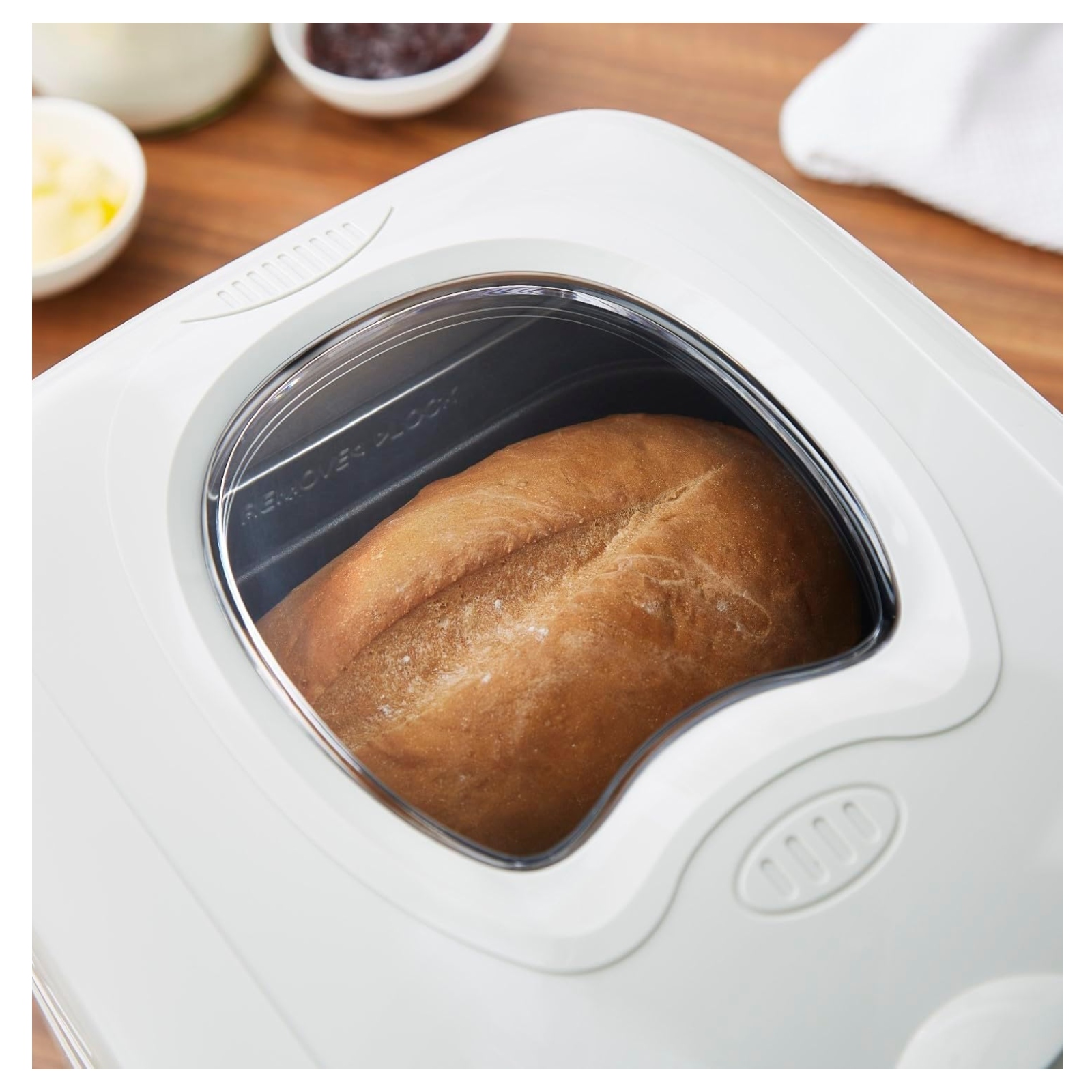 Morphy Richards 48281 Fastbake Breadmaker White BD - Kettle and Toaster Man